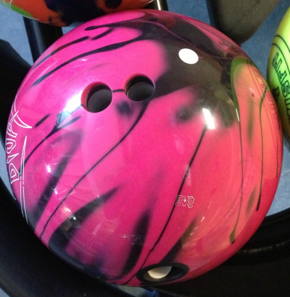 DV8 Diva Bowling Ball Review | Tamer Bowling