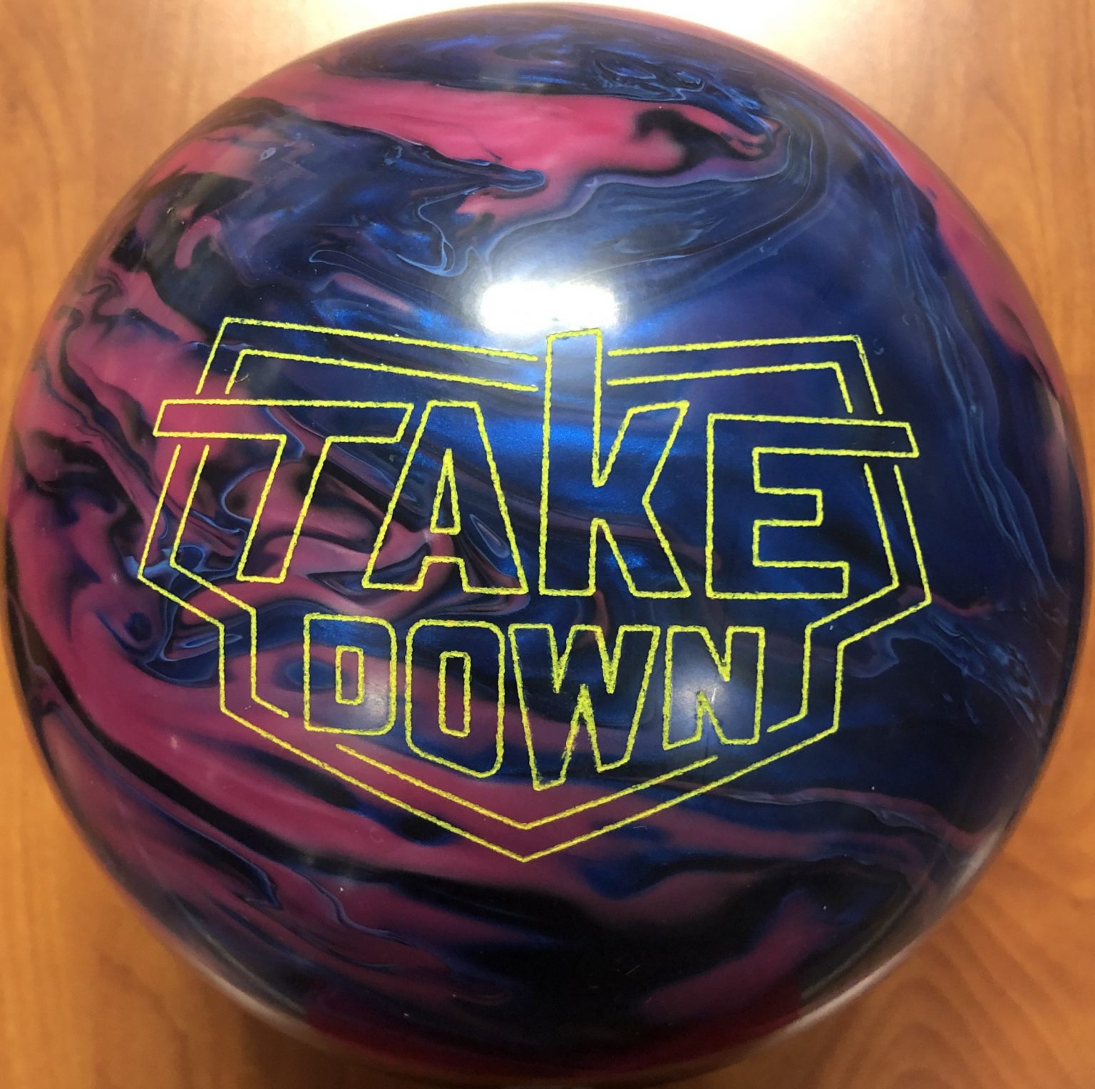 Columbia 300 Take Down – Classic Bowling Ball Review | Tamer Bowling